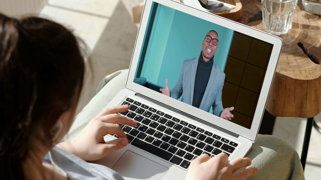 Internal Video Communication Challenges and How to Overcome Them ...